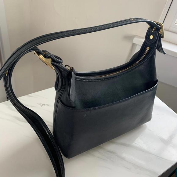 Coach | Bags | Vintage Coach 936 Black Crossbody Bag Genuine Leather ...